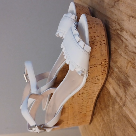 kate spade | Shoes | New Kate Spade Thomas White Leather Ruffle Cork ...